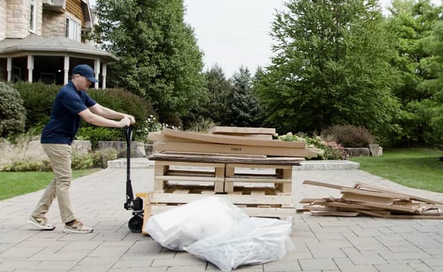 NewAge Shipping and Delivery Services | Large Item Delivery